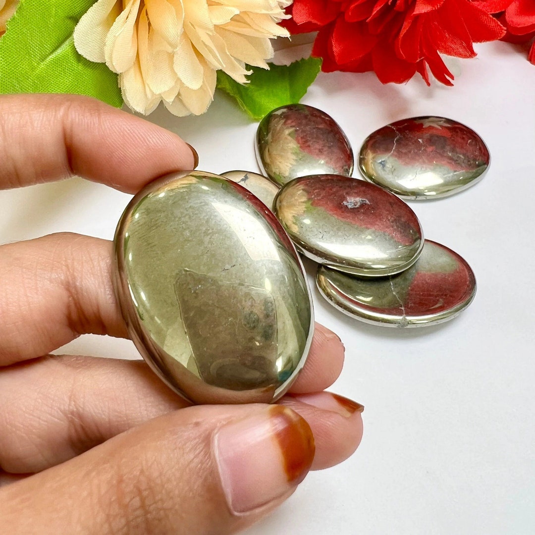 Pyrite Stone Oval Shape Worry Stone for Crystal Healing and Meditation ...