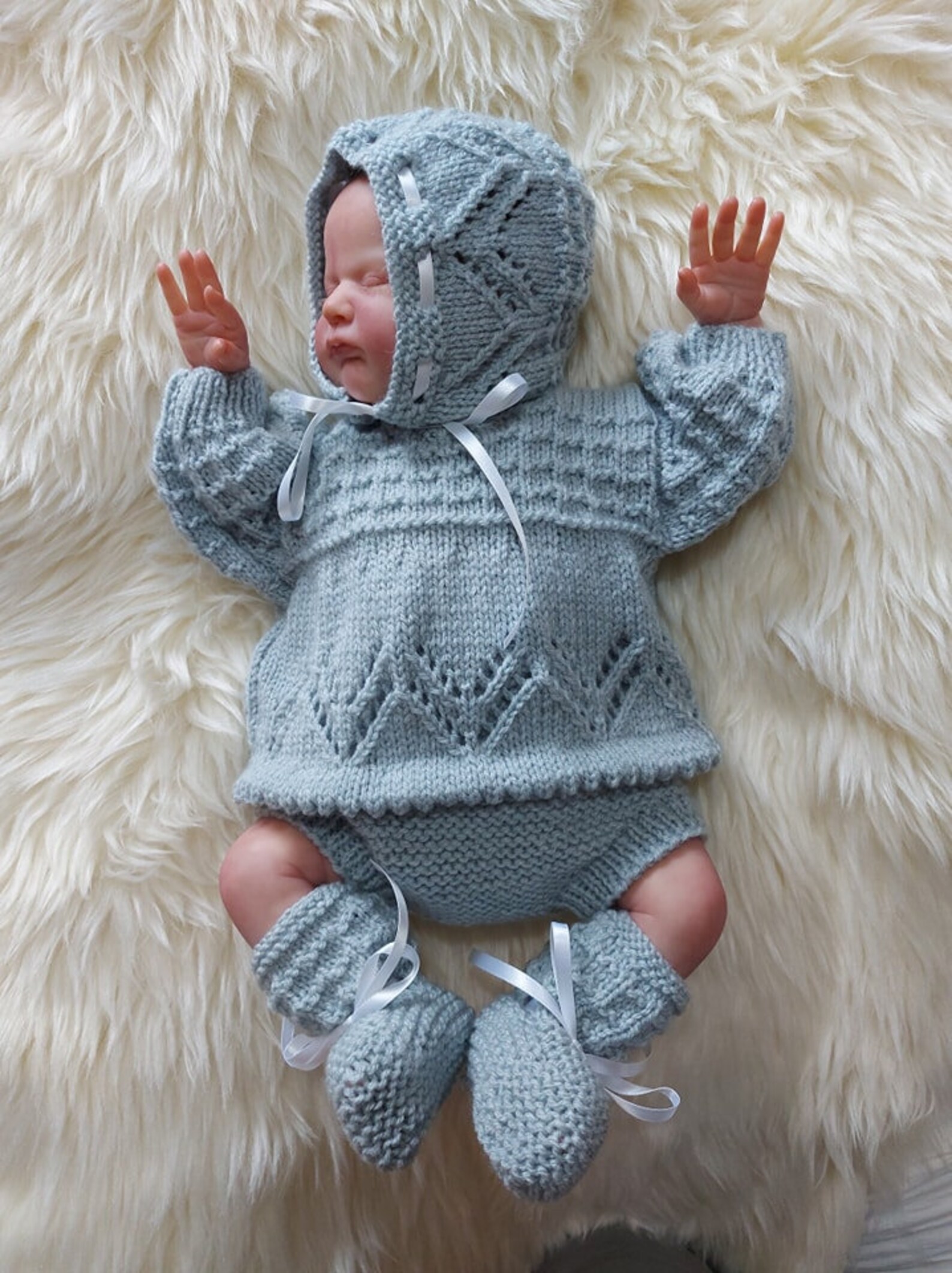 Liv Knitting Pattern - Etsy