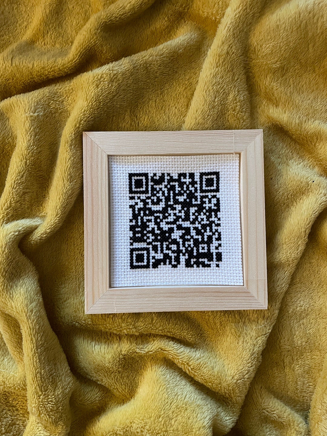 QR Code Rick Astley - Etsy
