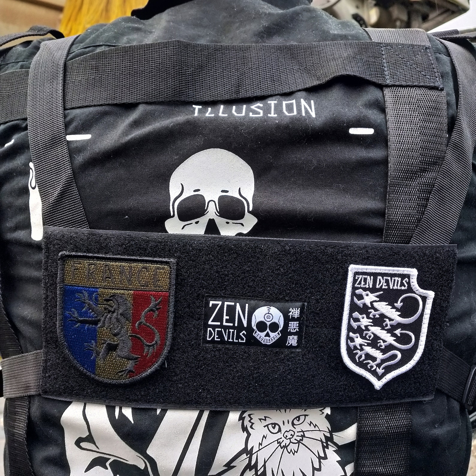 Zen Devils - Subdued France Lion Shield Velcro Patch French Army Flag ...