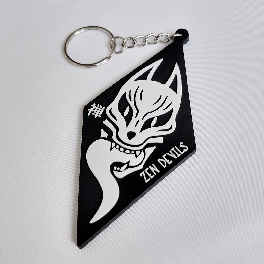 Zen Devils - the Kitsune Glow-in-the-dark Keychain Skull Demon Darkwear ...