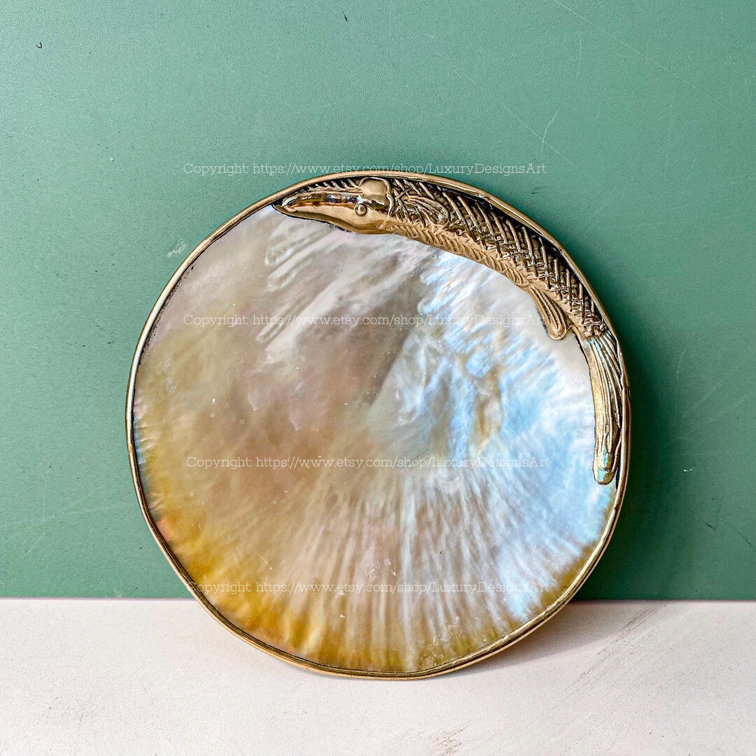 Mother of Pearl Round Plate With Beluga Sturgeon Copper Gold Trim ...