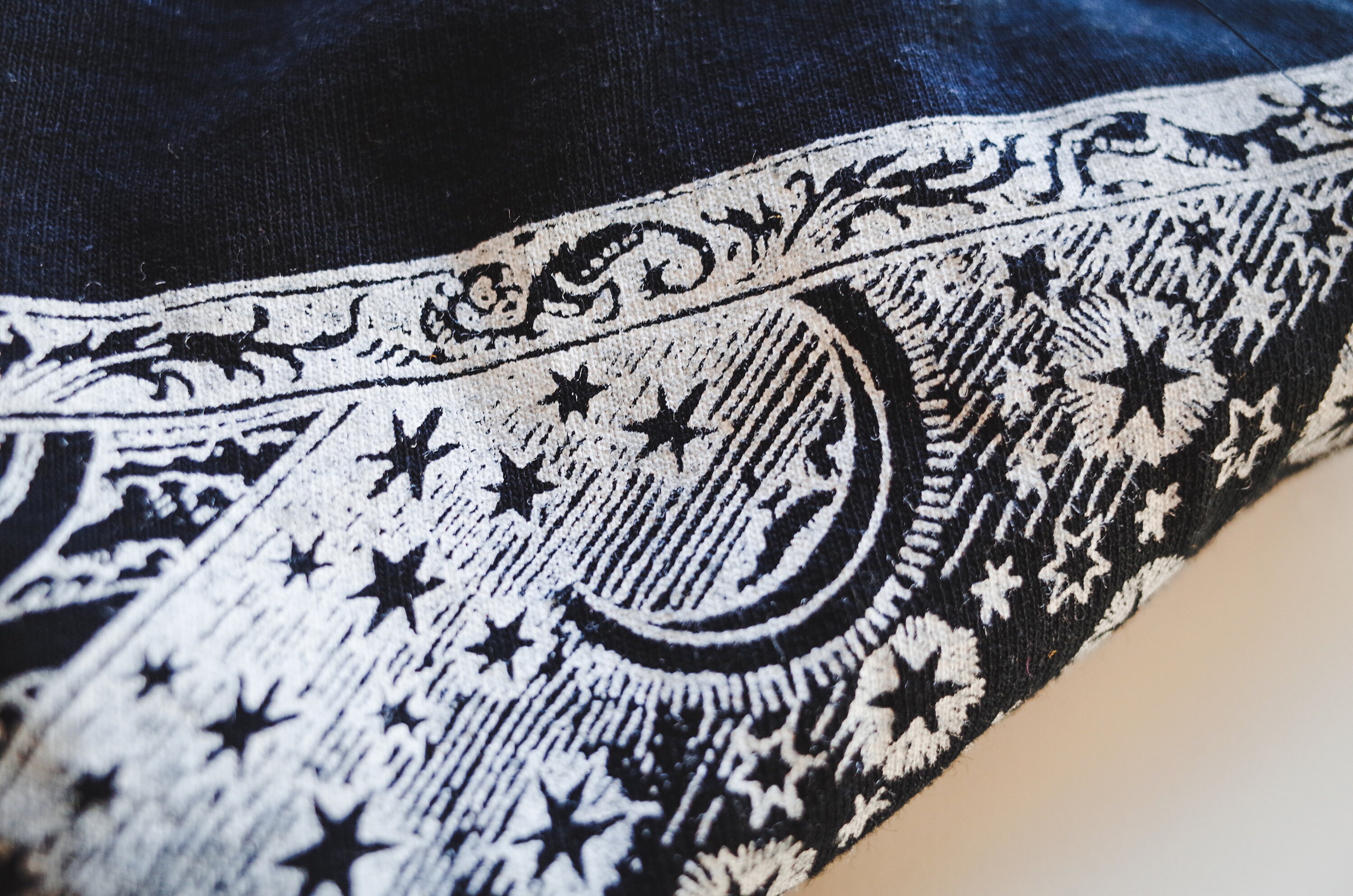 BLACK "flammarion Engraving" Screenprinted T-shirt Psychedelic Magical ...