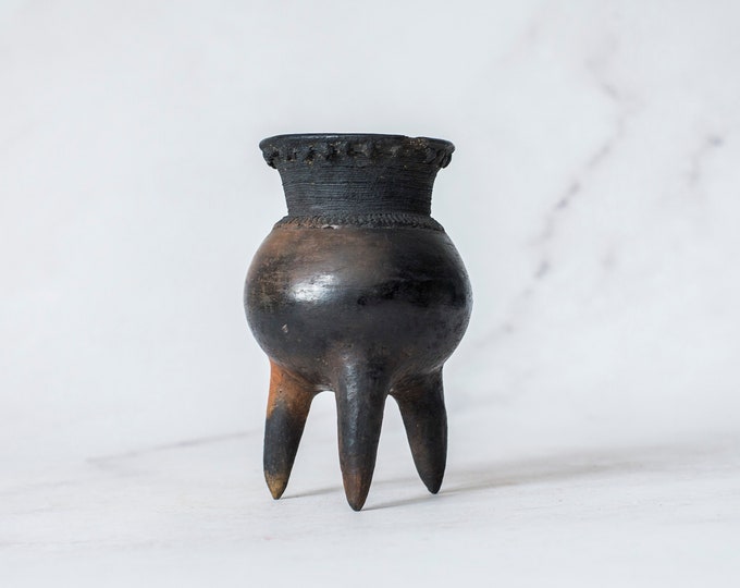 Chamba Cooking Pot From Nigeria, 3 Legged Antique Vessel, Tribal ...