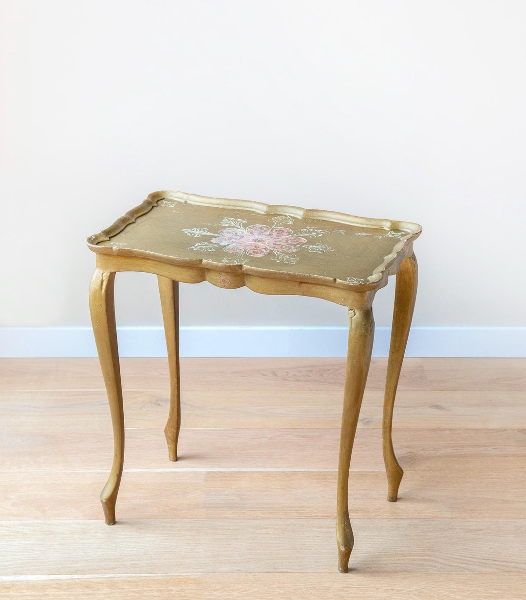 Florentine Gilded Side Table, Italian Additional Ornament Table, Gold ...