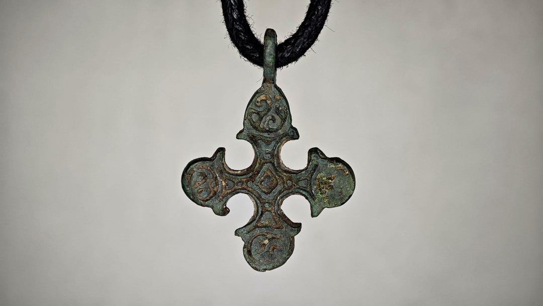 Antique Viking Age Cross With a 'triskele'-like Motif / 10th-11th AD ...