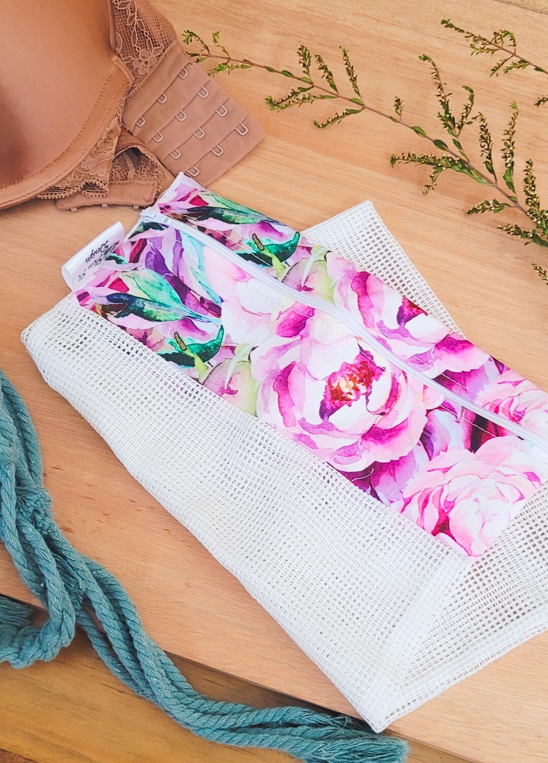 Delicates Laundry Bag to Protect Bras, Stockings, Lingerie, Underwear ...