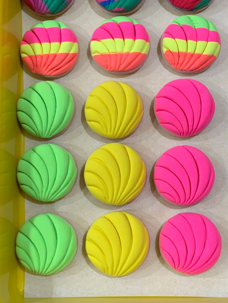 Clay Conchas Conchitas Mexican Pan Dulce Múltiple Colors & Sizes Day of ...