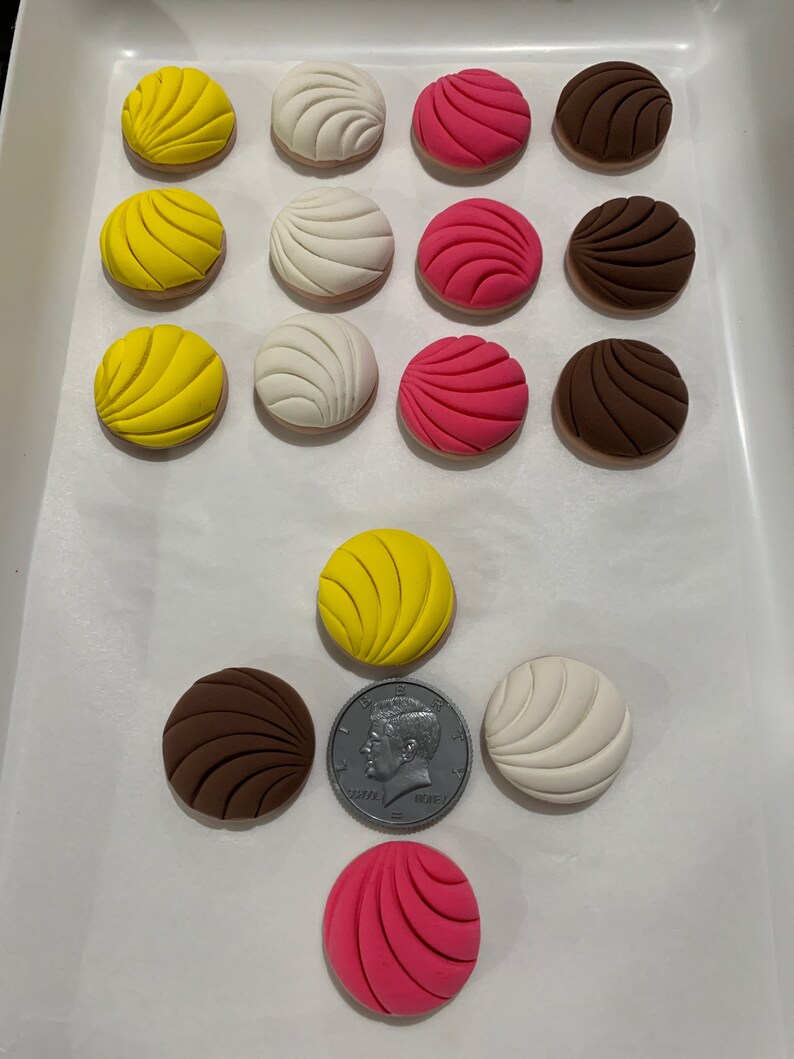 SMALL Concha’s Mexican Sweet Bread PAN Mexicano PAN Dulce - Etsy