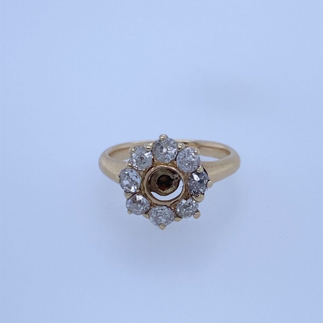14k Yellow Gold Diamond Flower Style Ring With 0.64CT of Diamonds - Etsy