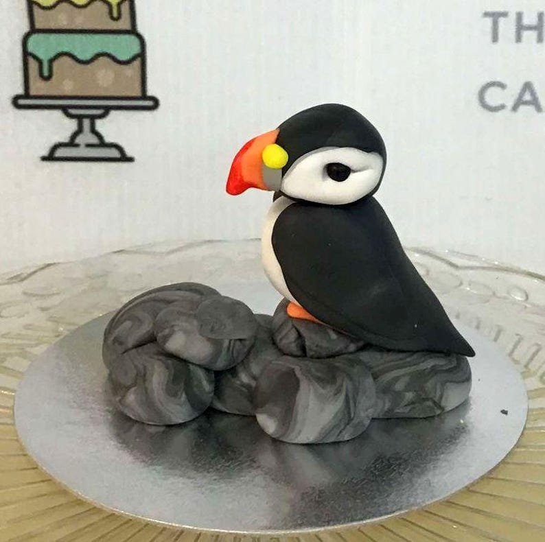 Handmade Edible Puffin Cake Topper - Etsy UK