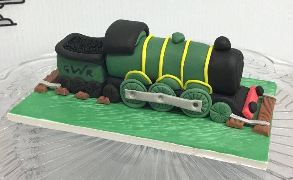 Sugar Steam Train Fondant Cake Topper - Etsy UK