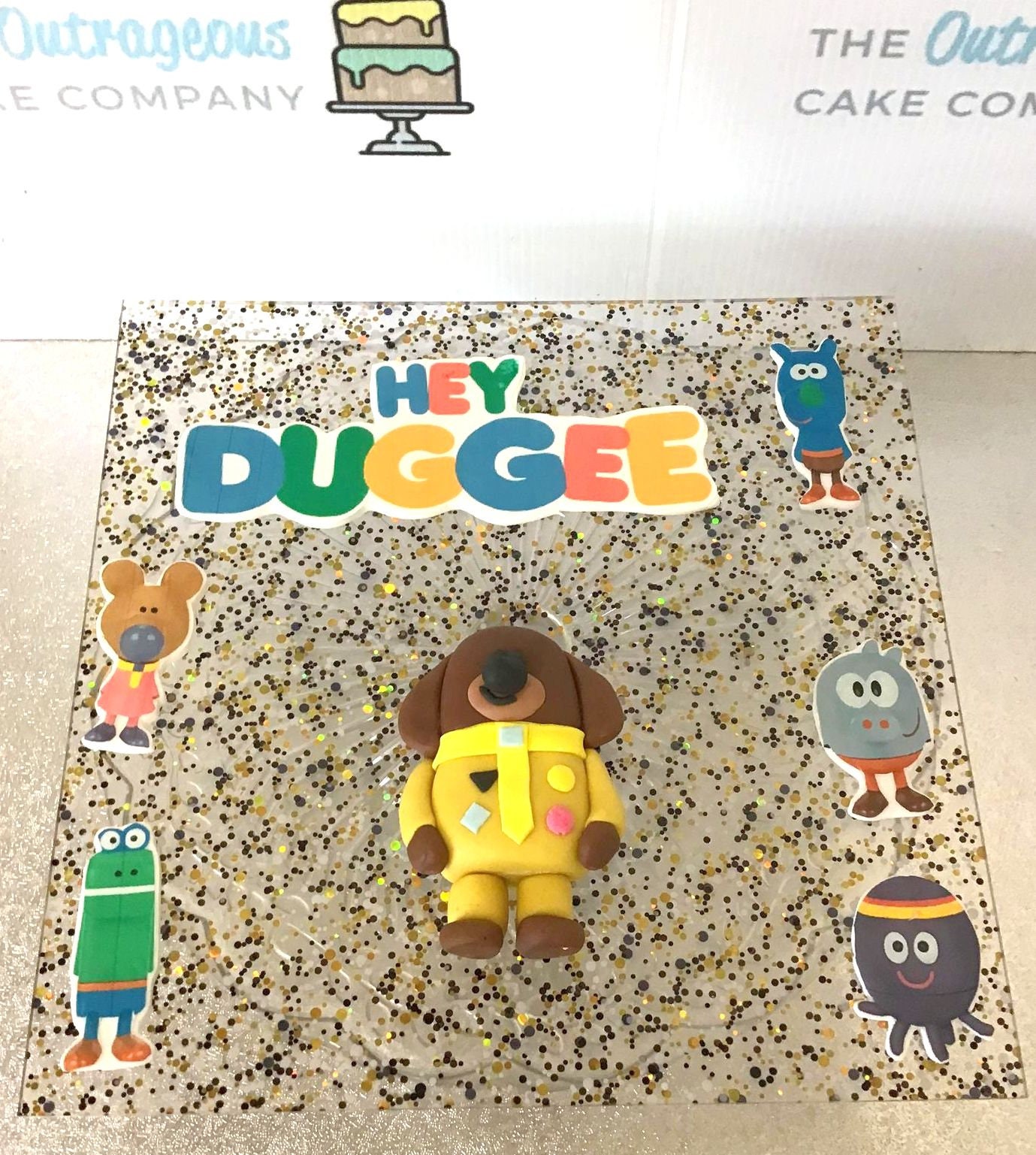 Hey Duggee Fondant Edible Cake Topper - Etsy