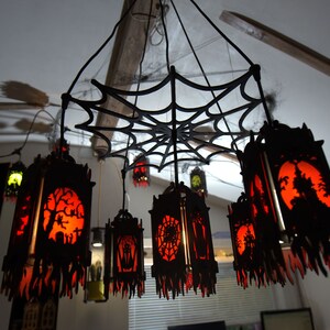 5-lantern Halloween Wooden Pendant Light. Indoor Halloween Decorations ...