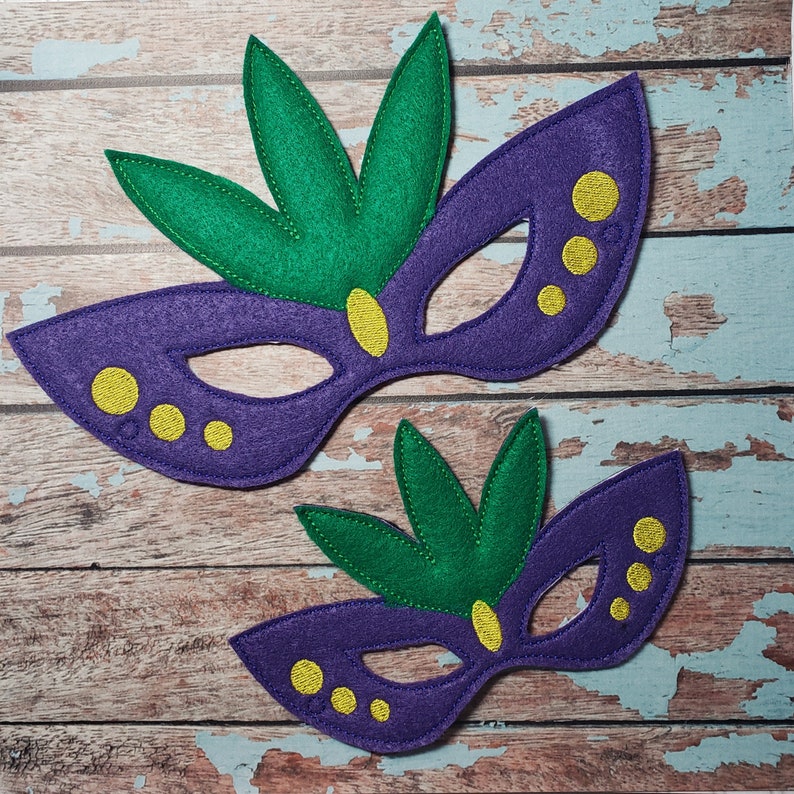 Carnival or Mardi Gras Mask in the Hoop Embroidery Design - Instant ...