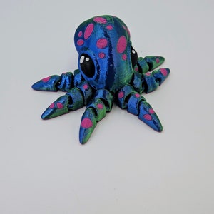 Articulating Octopus Fidget Toy - Collectible Figurine - ADHD, Autism ...
