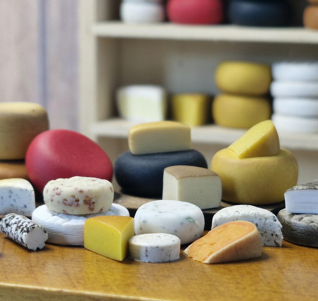 Miniature 27 Piece Cheese Assortment With Wooded Boards - 1:12 Scale ...