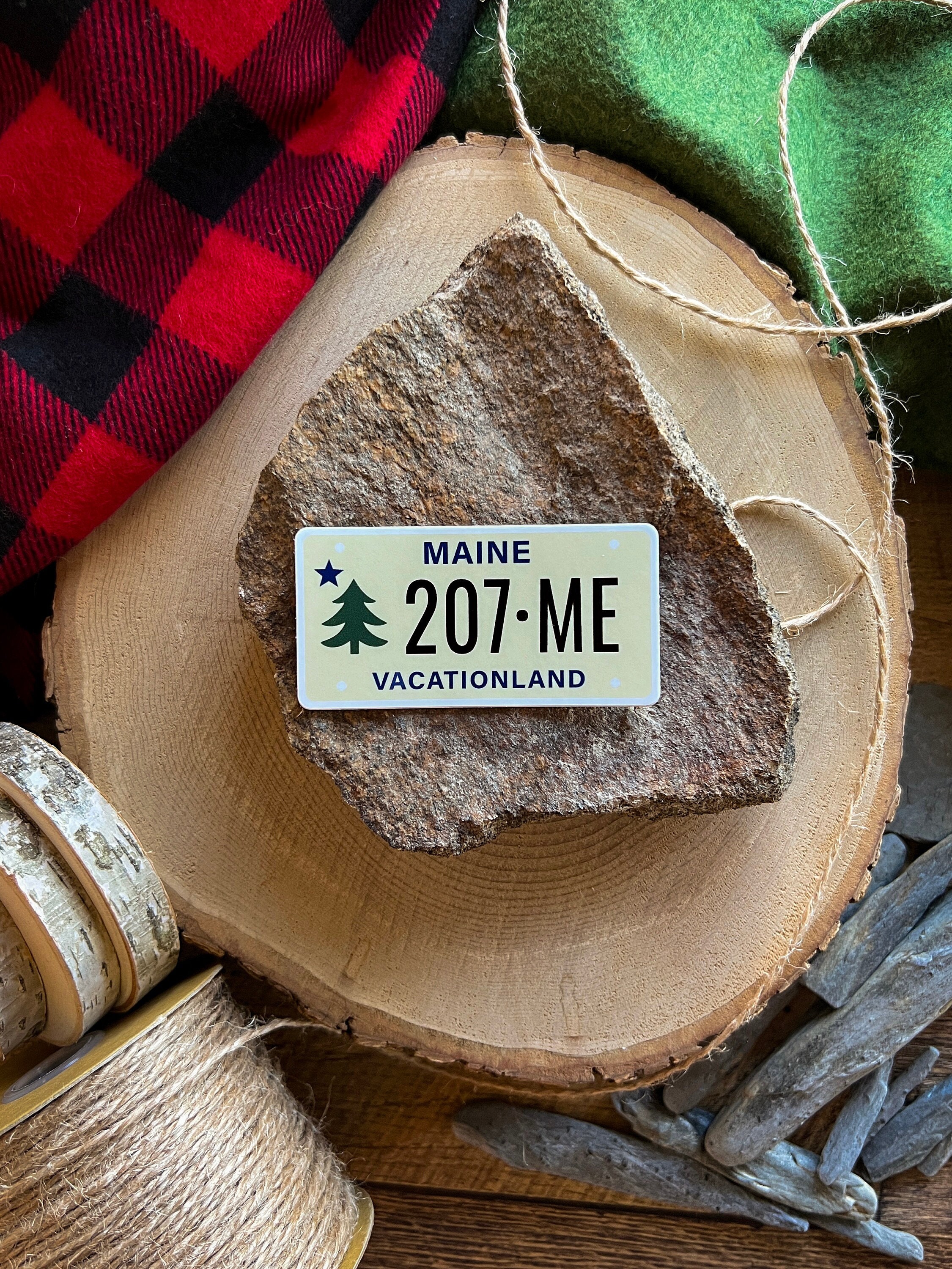 207 MAINE - Maine 1901 Flag License Plate Stickers - Maine License ...