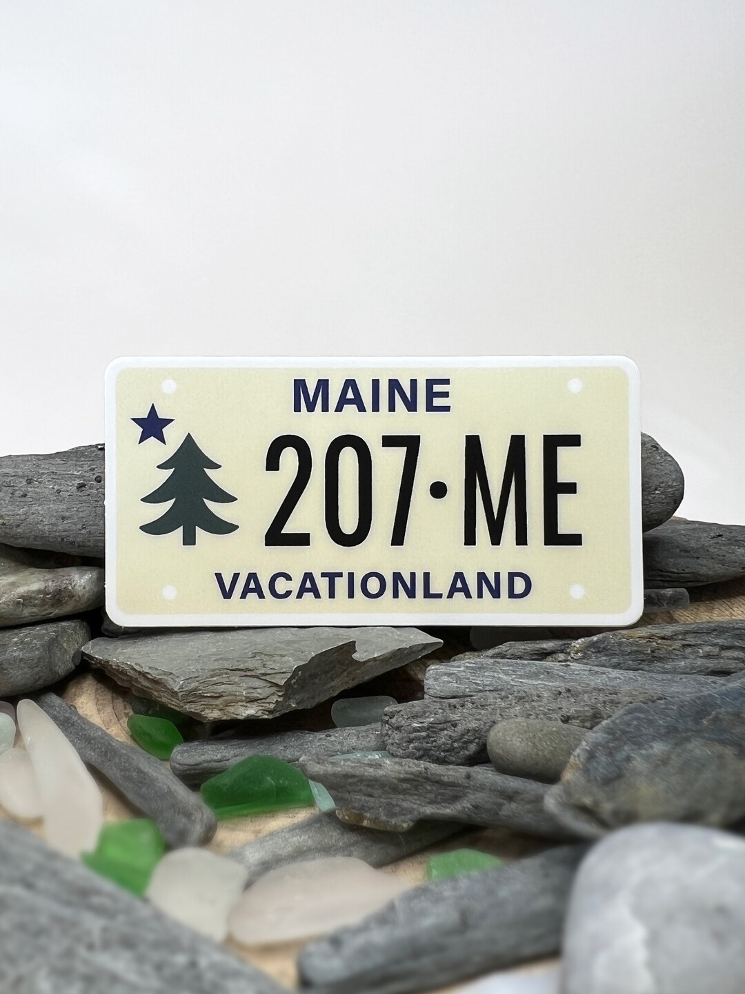 207 MAINE - Maine 1901 Flag License Plate Stickers - Maine License ...