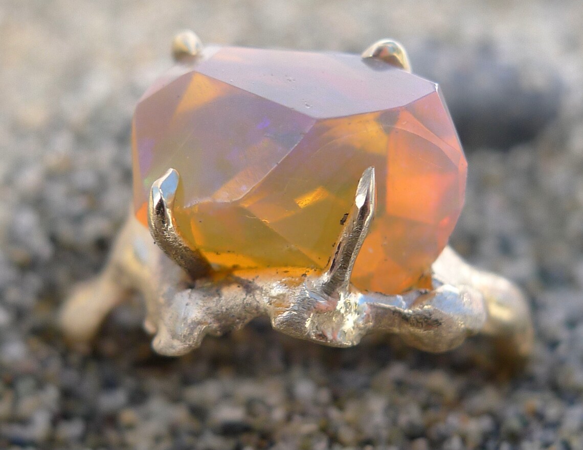 Merrow Shapeshifter Opal Ring - Etsy