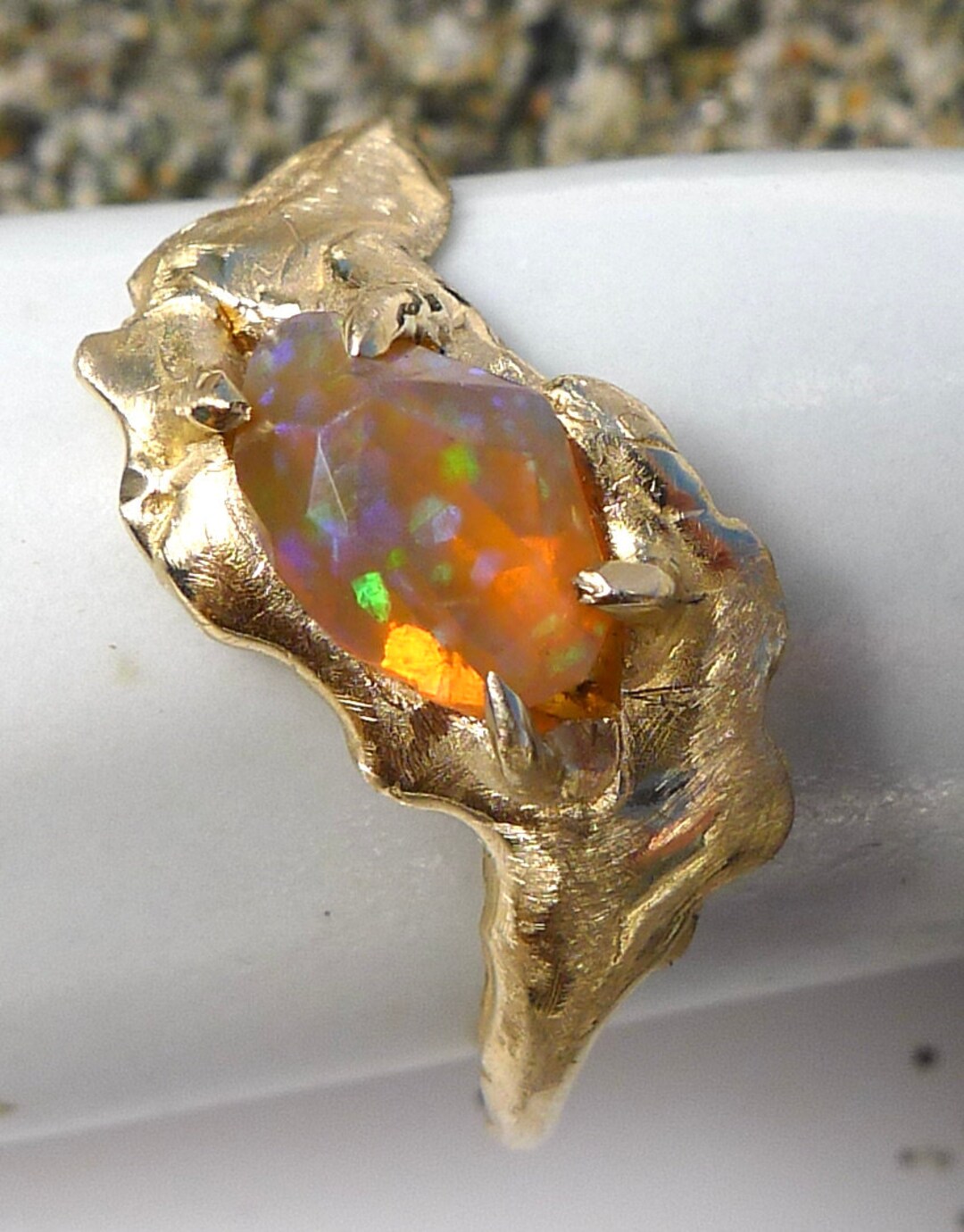 Salt Marsh Shapeshifter Opal Ring - Etsy