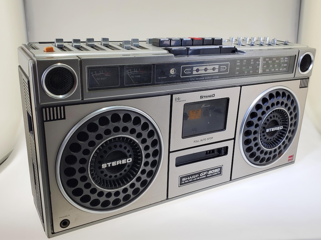 Untested Sharp Model GF-9090 Stereo Radio Tape Recorder AM FM Boombox ...