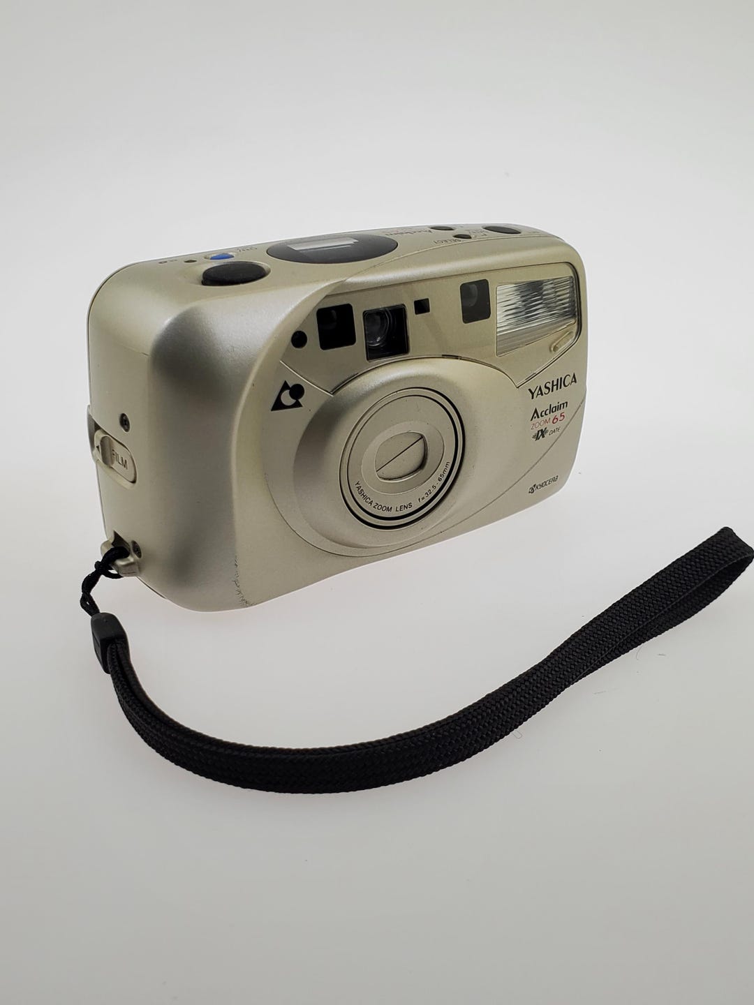 1997 Yashica 35mm Camera Kyocera Acclaim Zoom 65 IX Date 35mm Flash ...