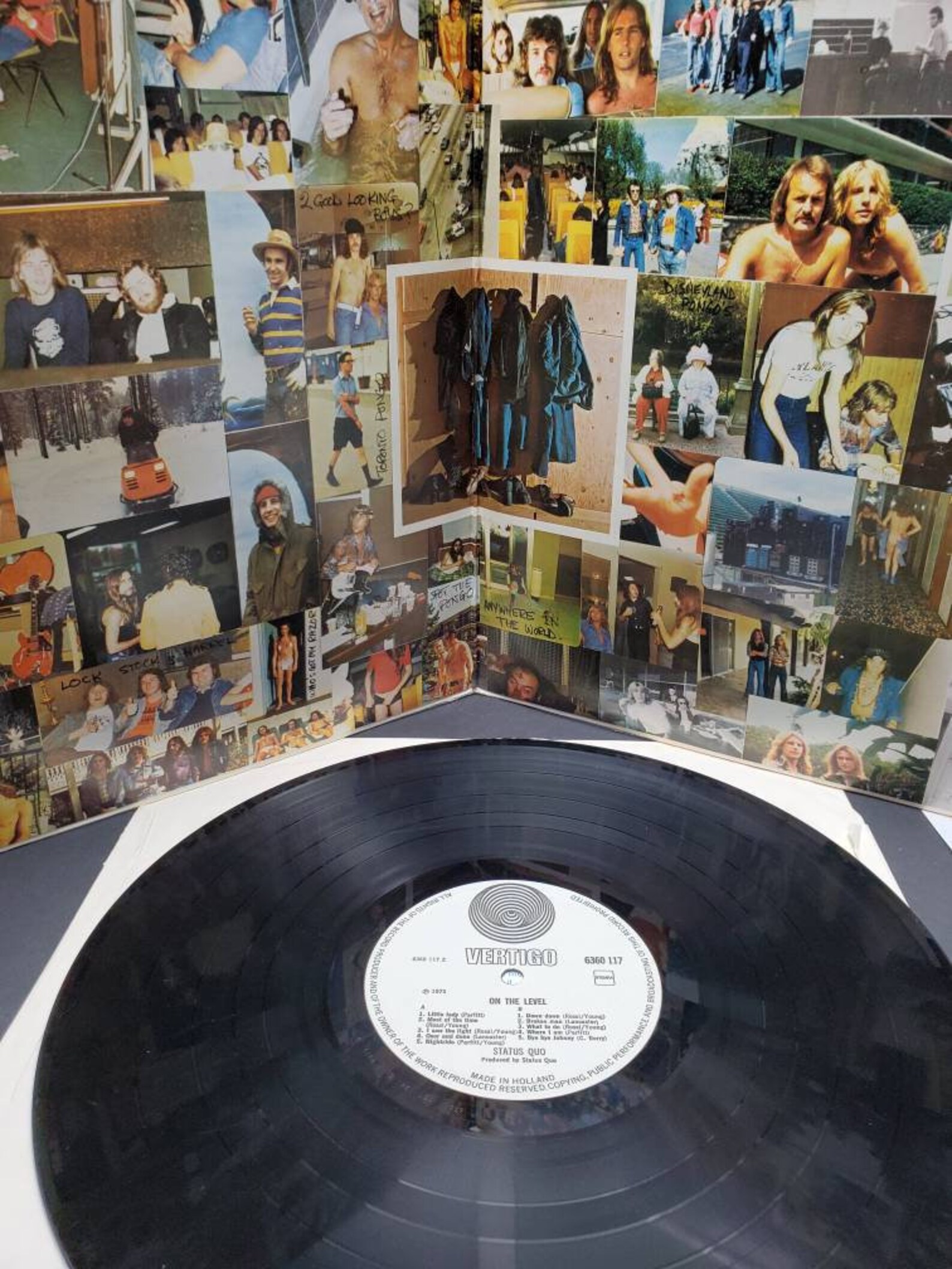 1975 Status Quo on the Level LP 6360 117 Vertigo Records Vinyl | Etsy