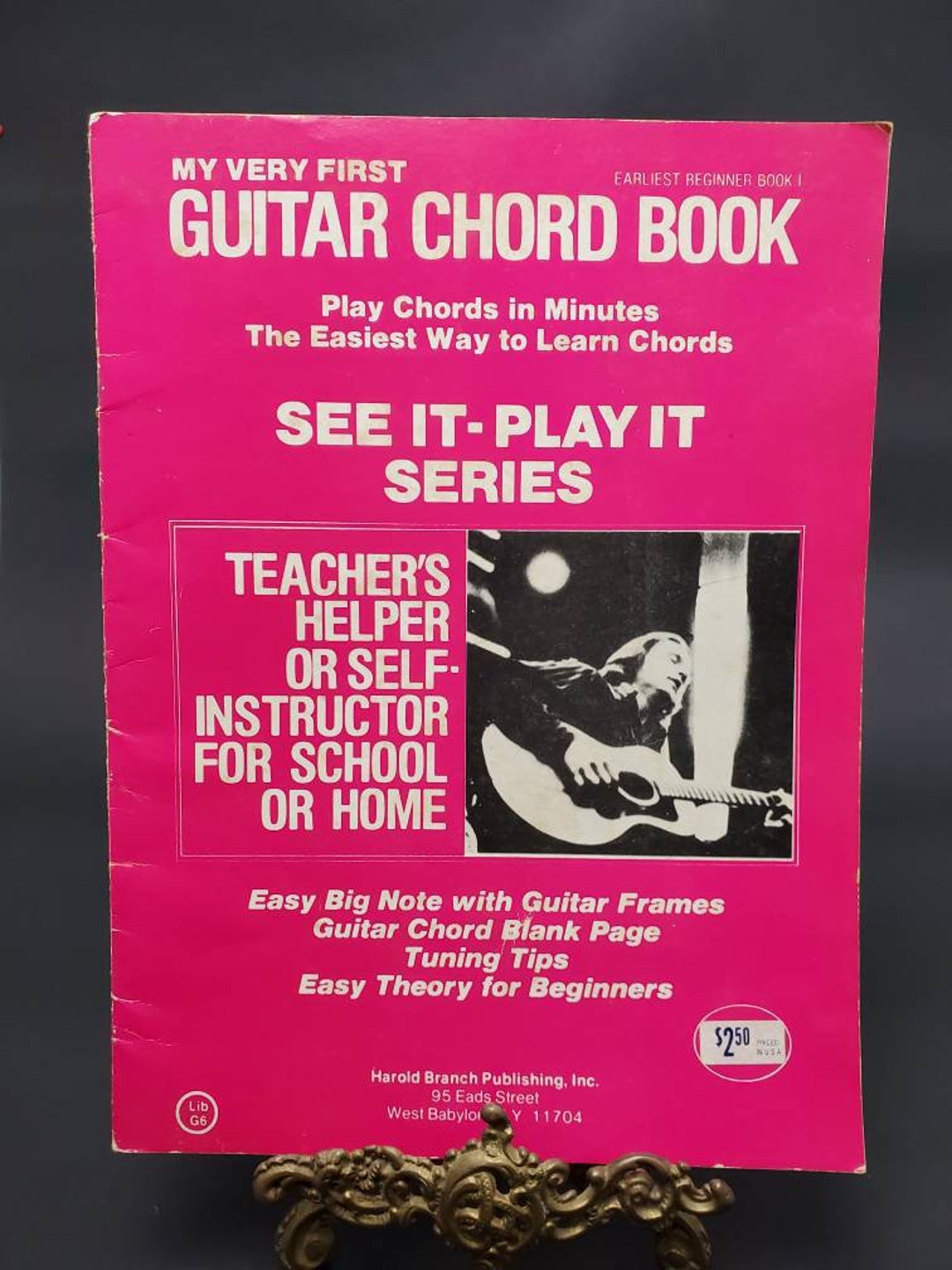 1977 My Very First Guitar Chord Book by Angelo Musolino Lib G6 Guitar ...