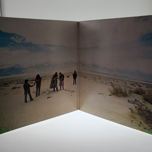 1975 Wings LP and Posters Venus and Mars Are Alright Tonight Stereo Vinyl Record Album SMAS ...