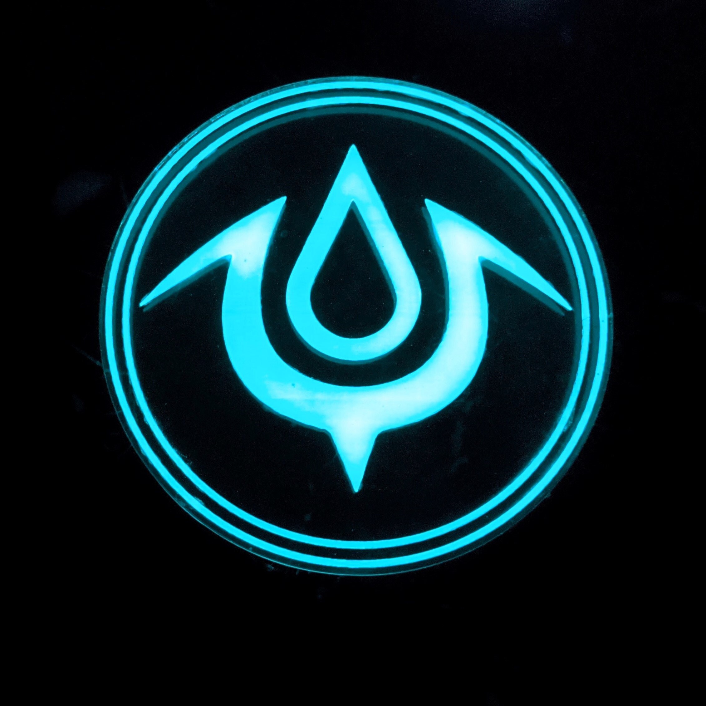 Fire Emblem Awakening: Mark of Naga Glow-in-the-Dark - Etsy Nederland