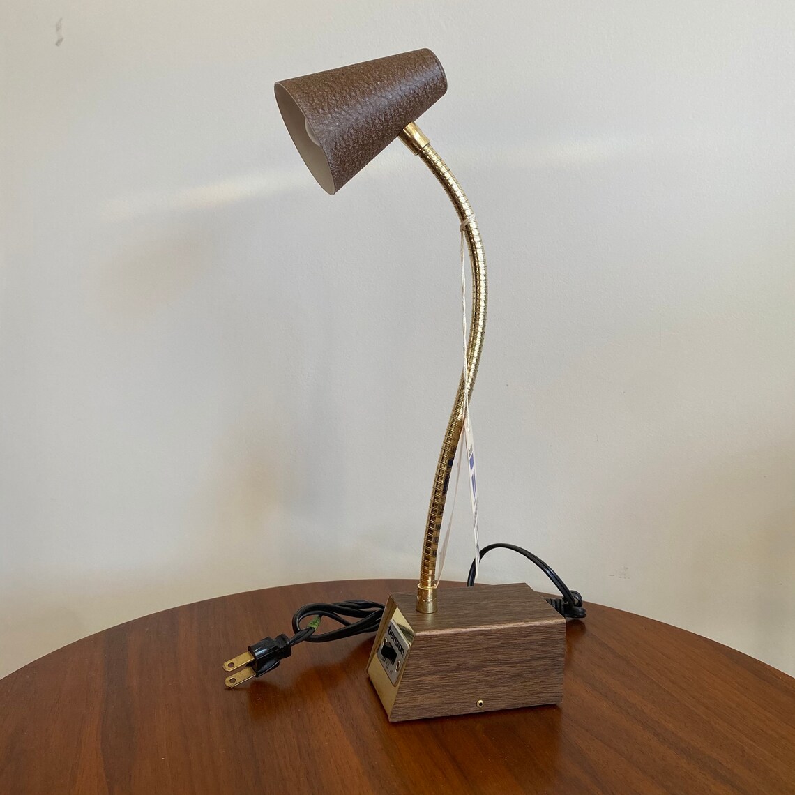 Vintage Tensor Student Lamp 7200 Brass & Walnut New in box | Etsy