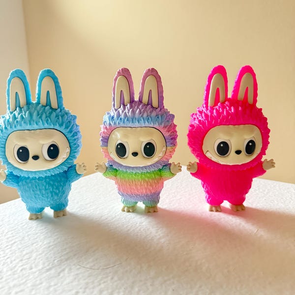 Labubu Rainbow Eyes - Etsy