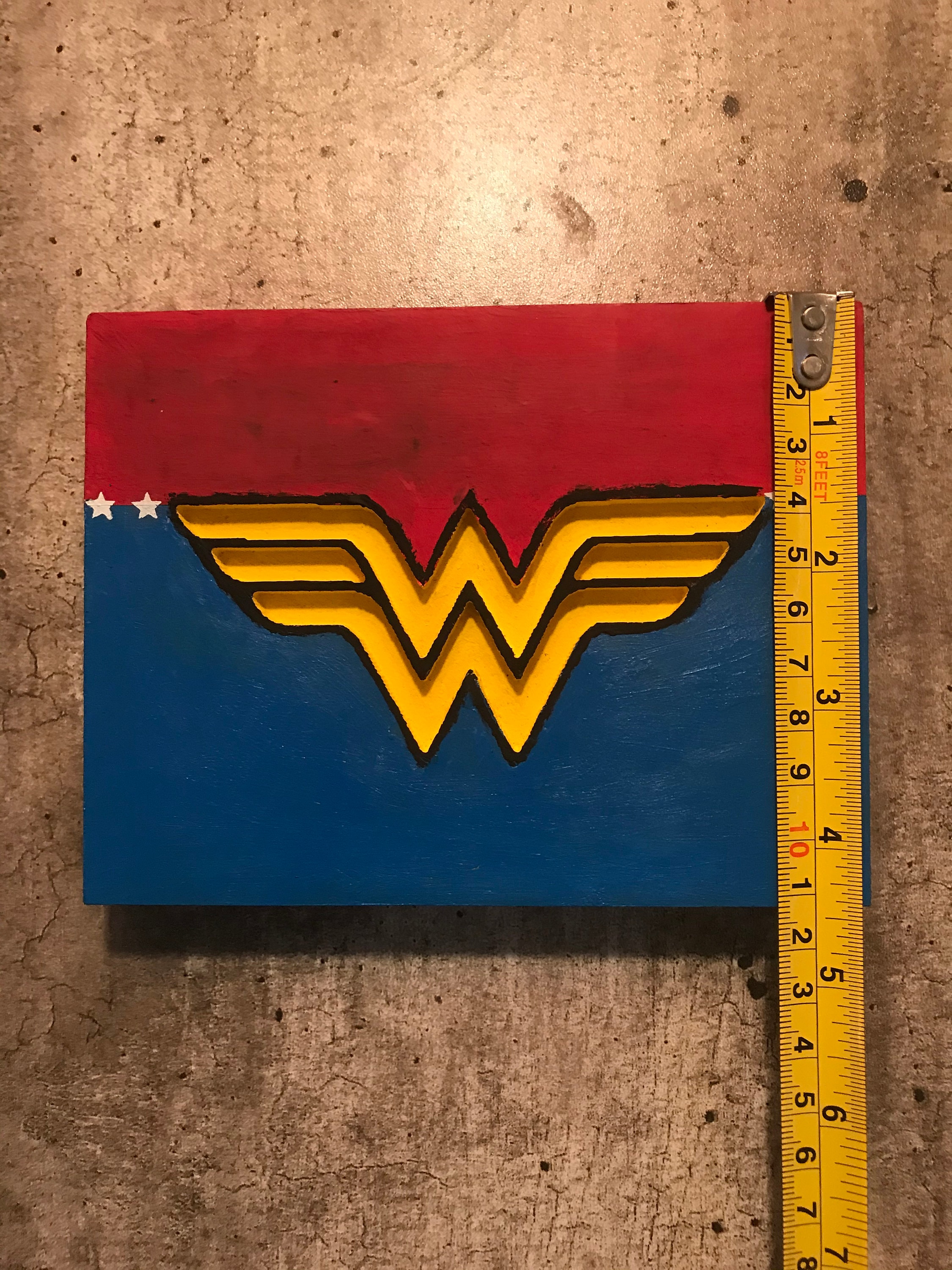 Wonder Woman Symbol | Wood Carved Sign | Hand Painted Wall Art - Etsy