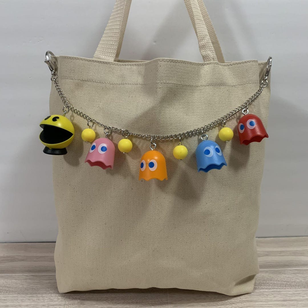 Pacman Bag Charm: Retro Game Backpack Flair, Junk Journal Accessory - Etsy