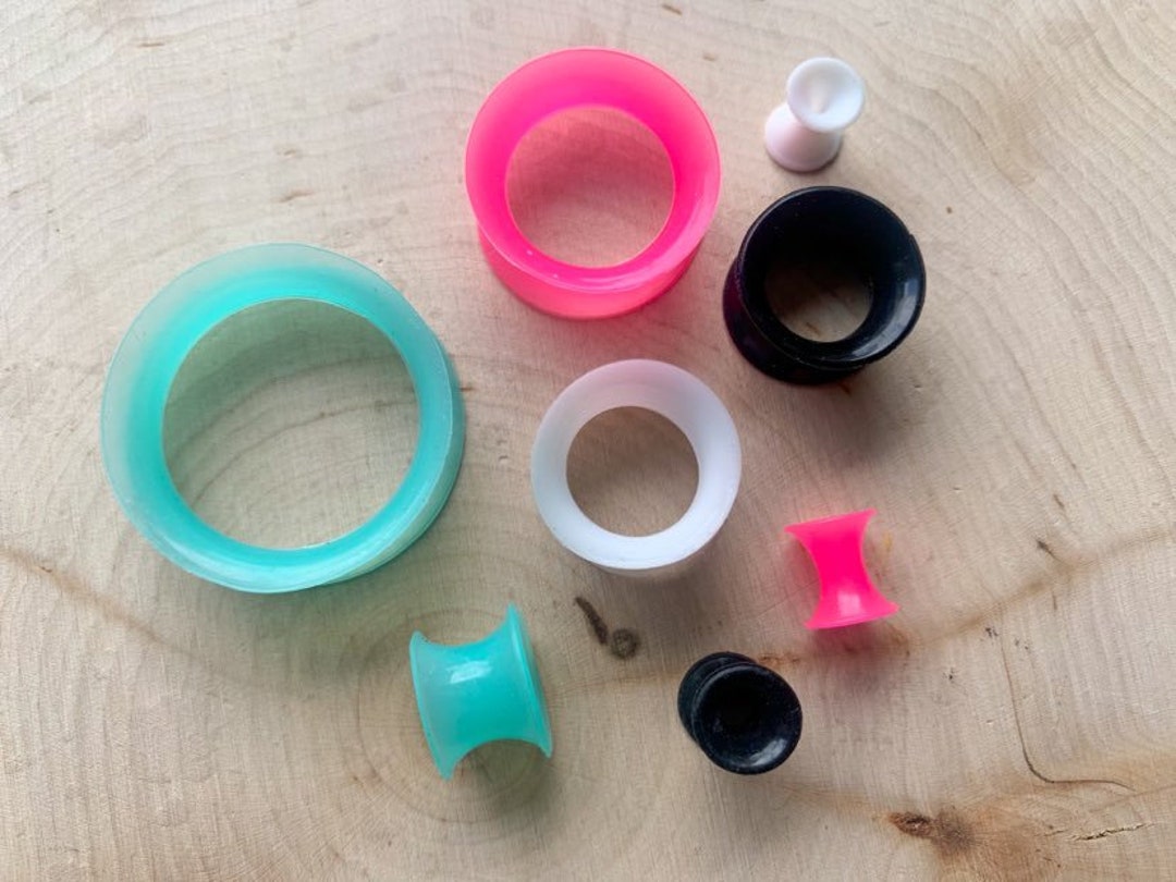 8g - 1' (25mm) Flexible Silicone Double Flare Tunnels - Etsy