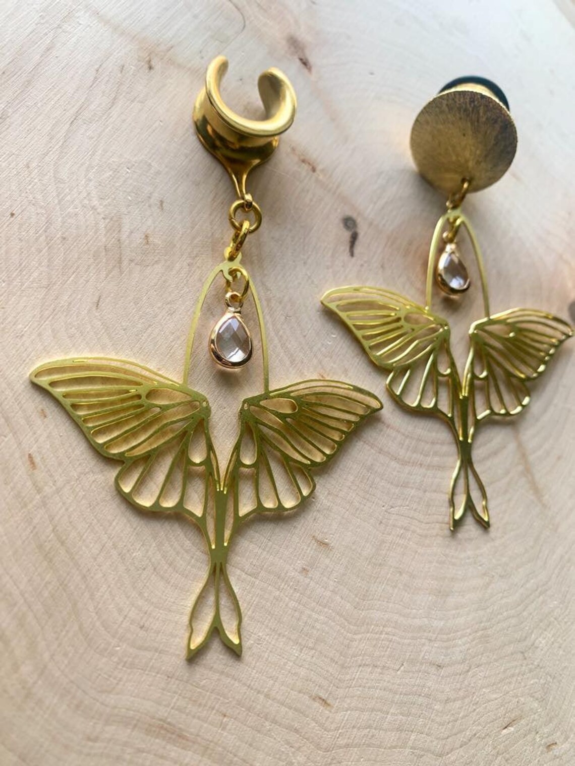 6g (4mm) - 1 3/16 (30mm) Gold Brass Moth With Clear Jewel Saddles ...