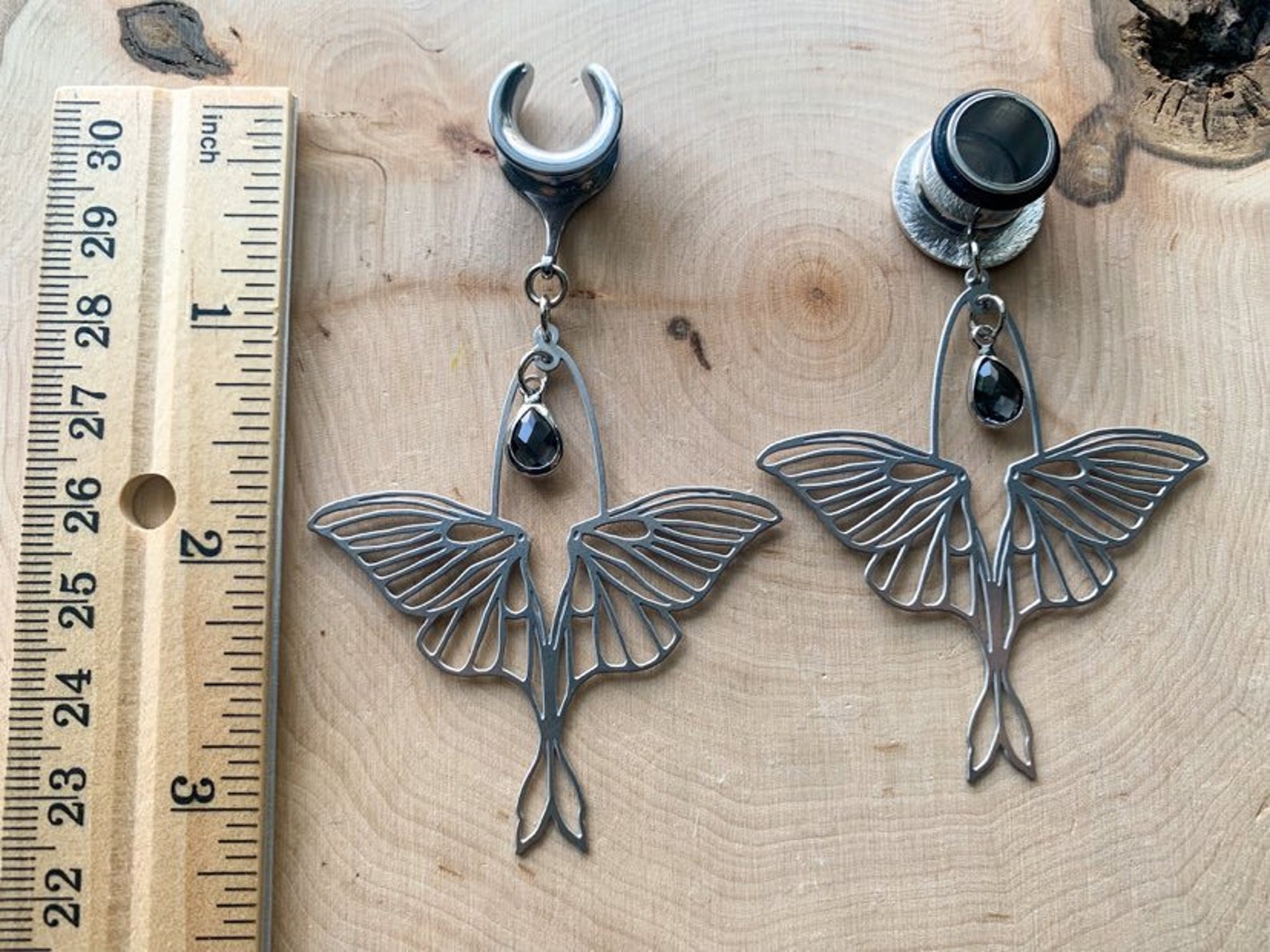 6g (4mm) - 1 3/16 (30mm) Silver Steel Moth With Gray Jewel Saddles ...