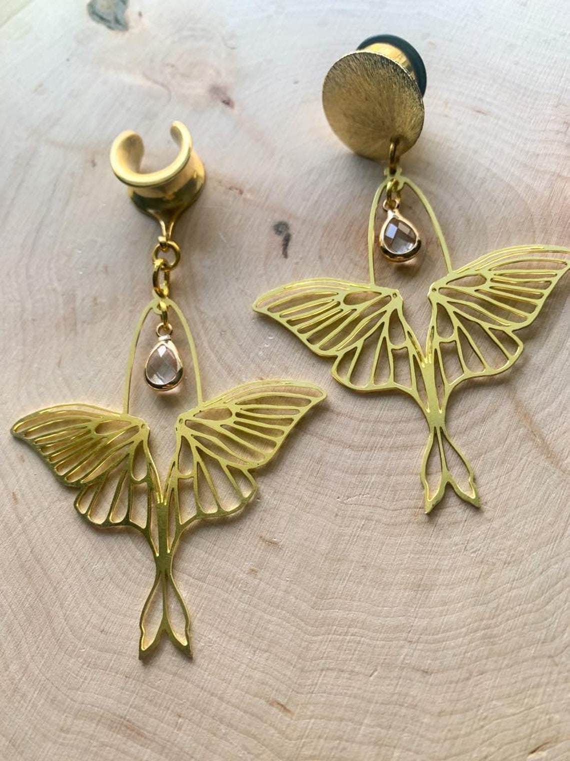6g (4mm) - 1 3/16 (30mm) Gold Brass Moth With Clear Jewel Saddles ...