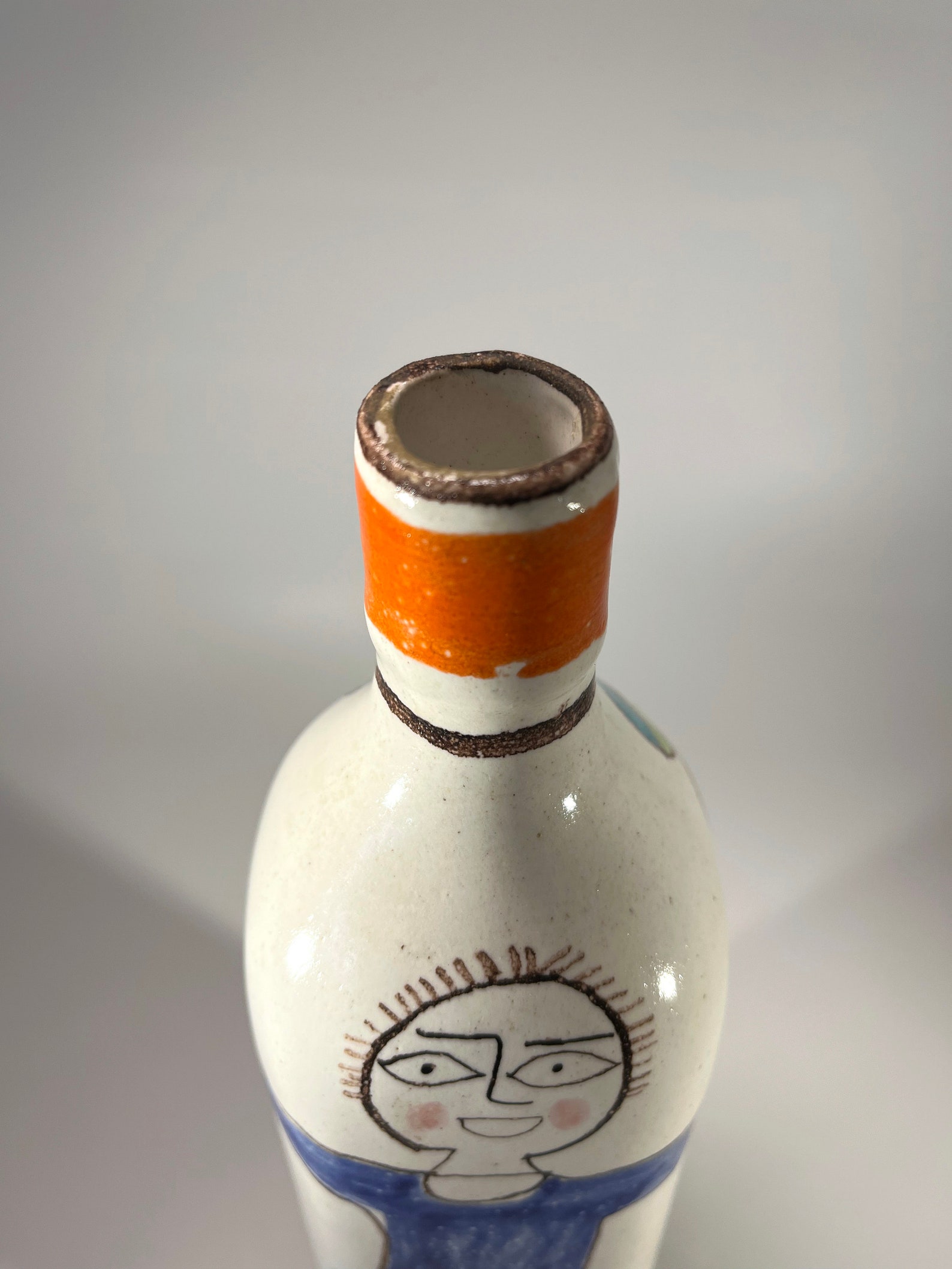 Desimone 'arms Outstretched' Hand Painted Italian Ceramic Bottle Vase ...
