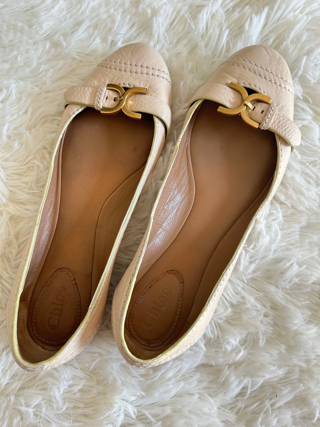 Vintage Chloé Cream Flats With Pale Gold Hardware, Cream Roundtoe ...