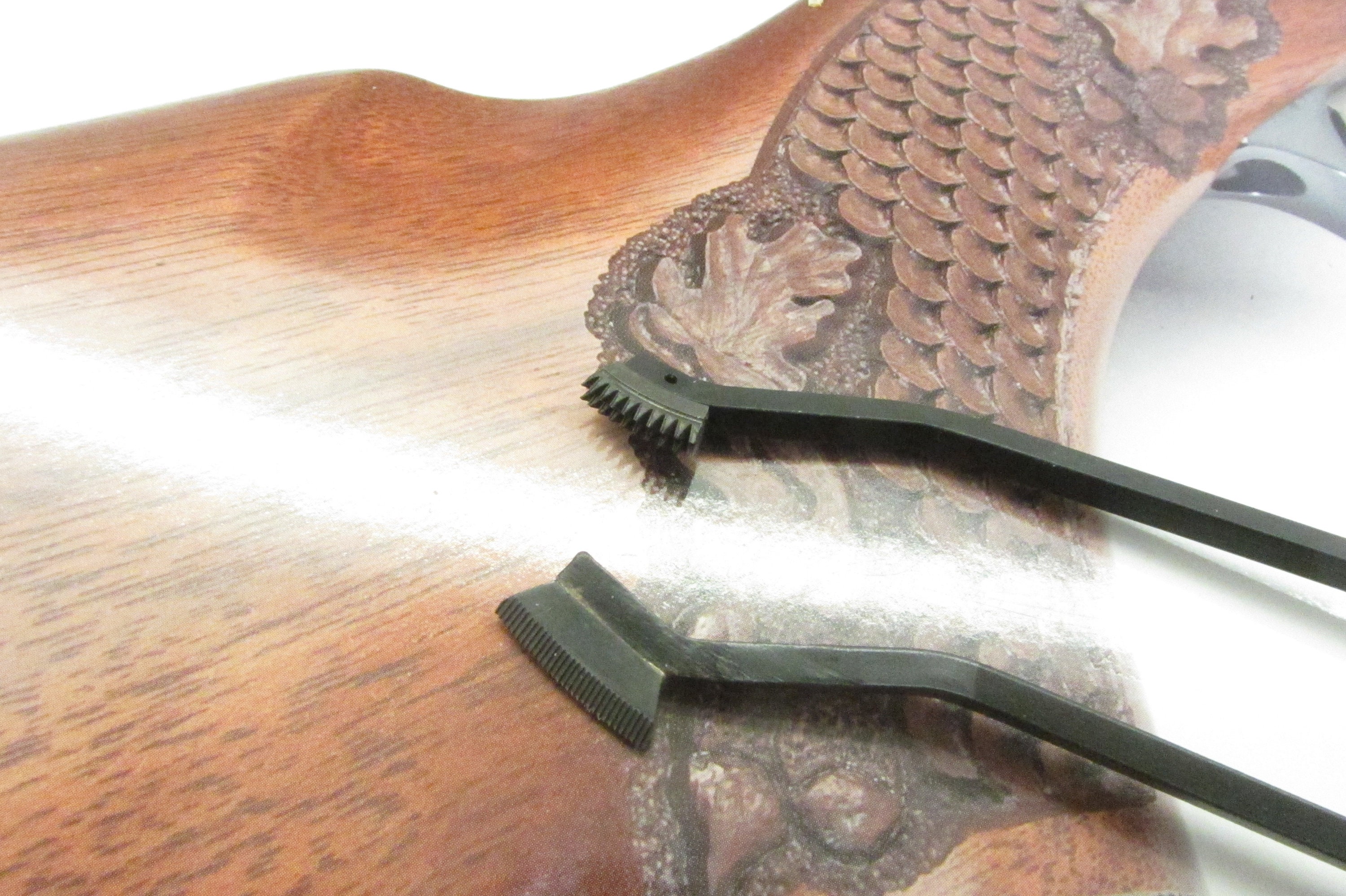 135 Gunstock Carving Patterns & Ramelson/ullman 2 Line 16LPI Checkering ...