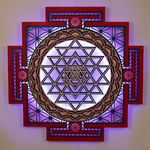 Sri Yantra Mandala LED Lamp, Sacred Geometry Art, Eye-catching Wall ...