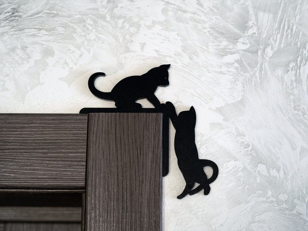 Cat Door Corner Topper Decor, Minimalistic Decorative Piece for Doors ...