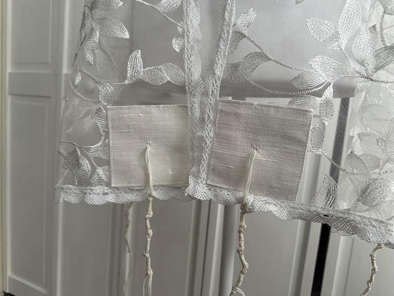 Embroidered Leaf Tallit Prayer Shawl - Sheer White Lace Trim - Etsy