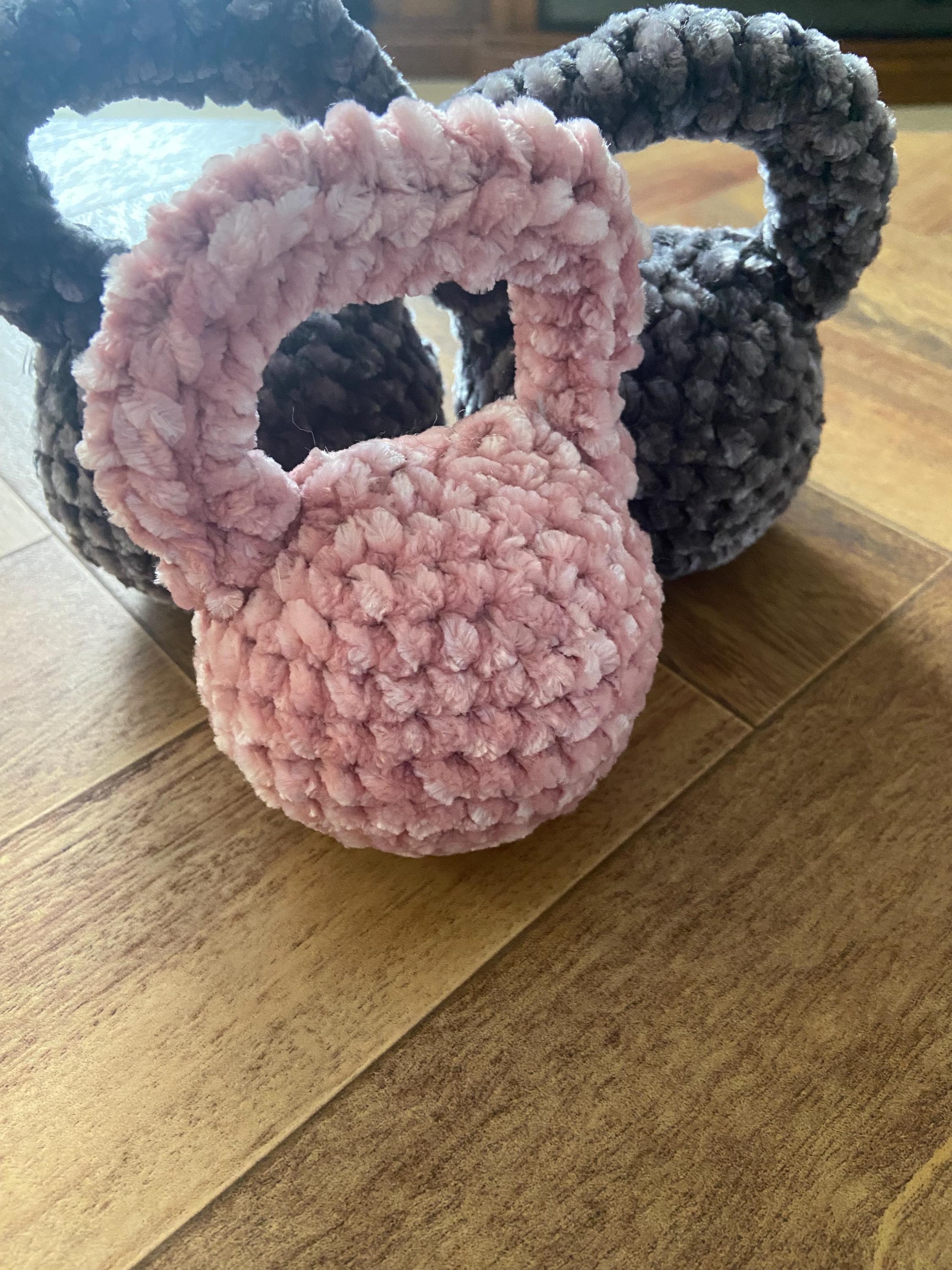 Kettlebell Ornament Crochet Pattern | Crochet Kettlebell Plush - Etsy