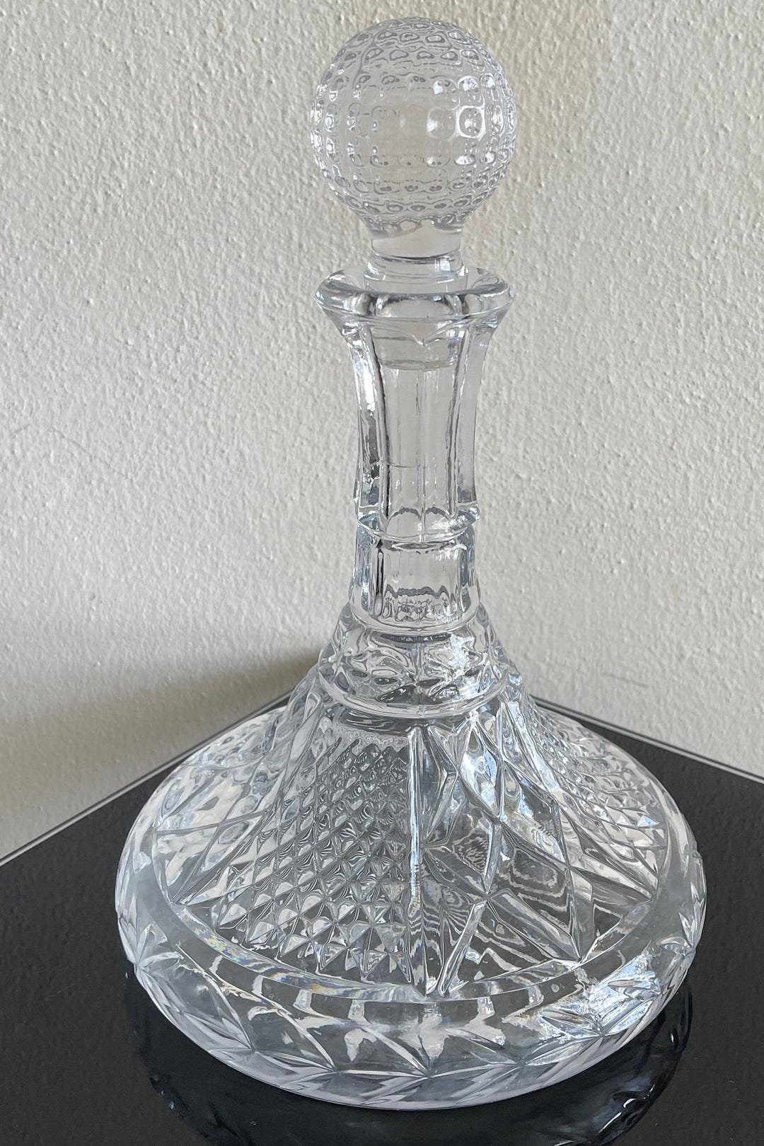 Crystal Decanter Clear Glass Decanters Crystal Round Decanter Vintage ...