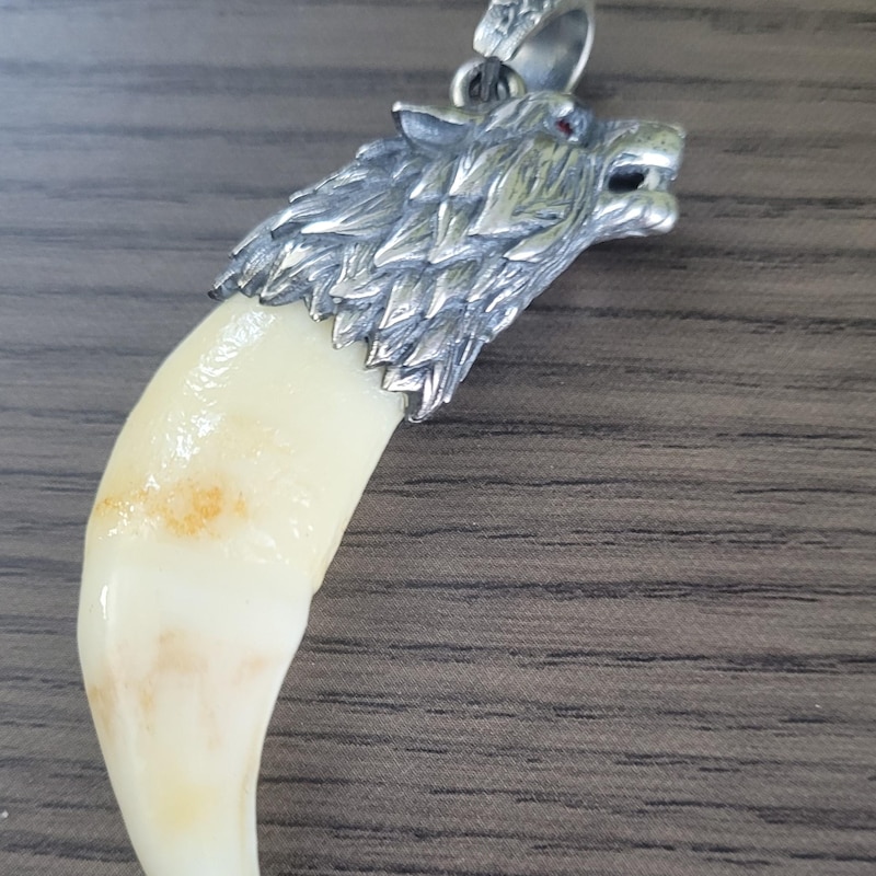 Men's Wolf Tooth Necklace - Etsy