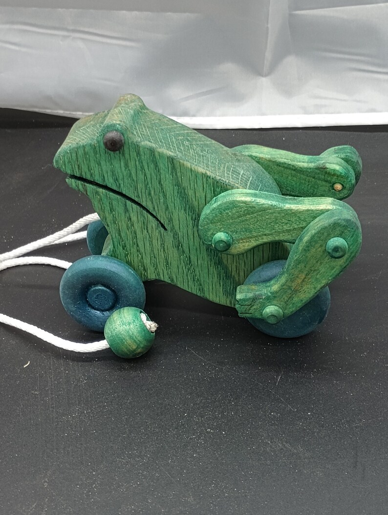 Wooden Pull Toy Frog - Etsy