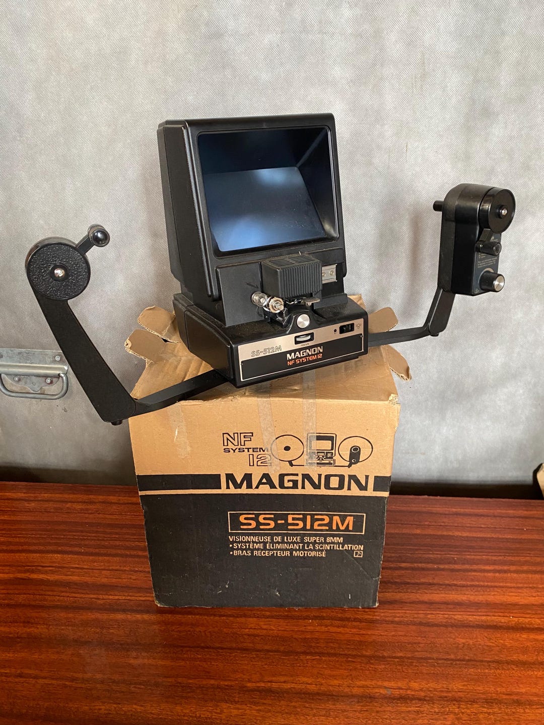 Vintage MAGNON SS-512M Black Super 8 Viewer + Vintage Box #C105 - Etsy